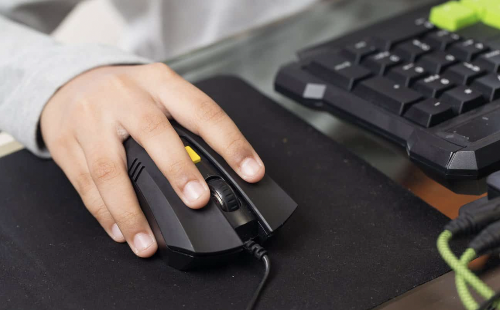 The Best Way To Grip Your Computer’s Mouse